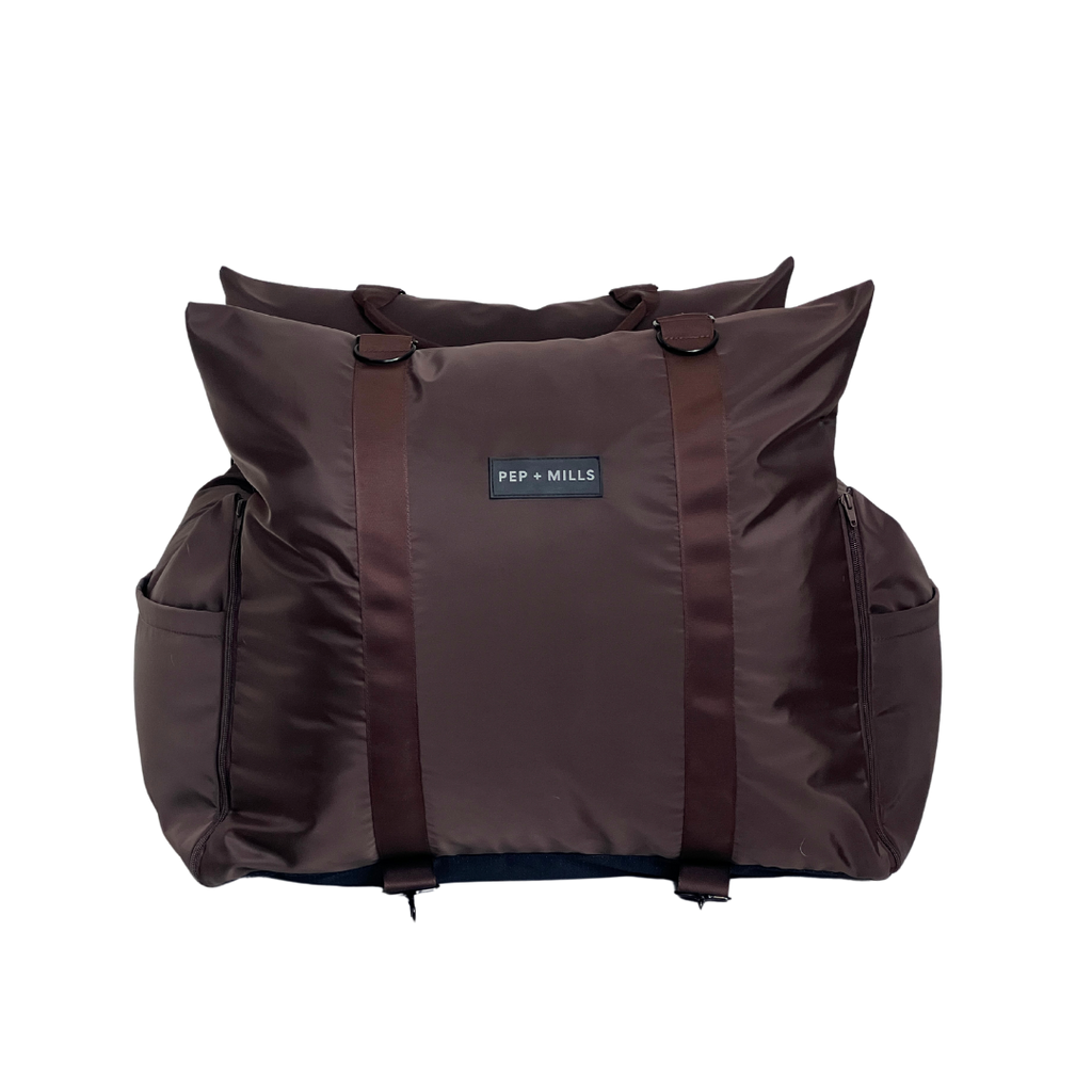 The Jet Setter Luxury Dog Car Seat - Coffee Bean | PEP + MILLS